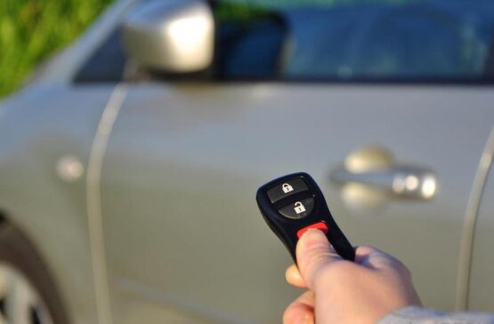 Car Keyless Entry vs Remote Keyless Entry: What’s the Difference?